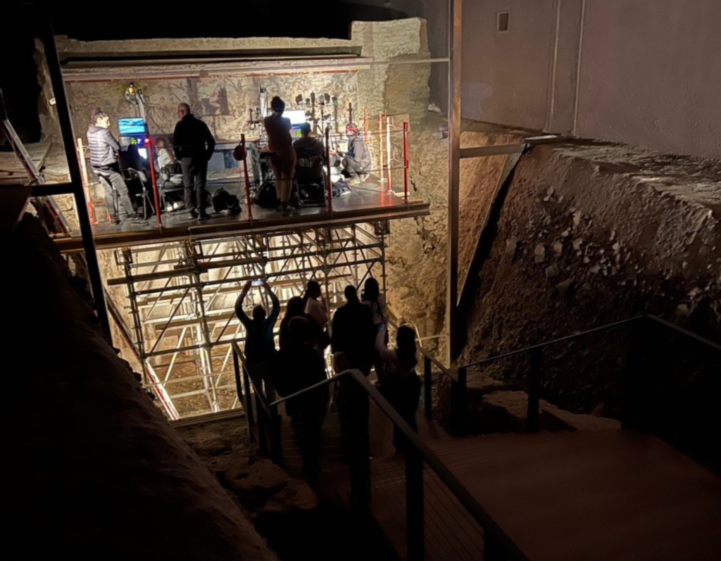 HFTV-ReVis - The Hunt Frieze of Tomb II at Vergina, Greece: A Novel ...